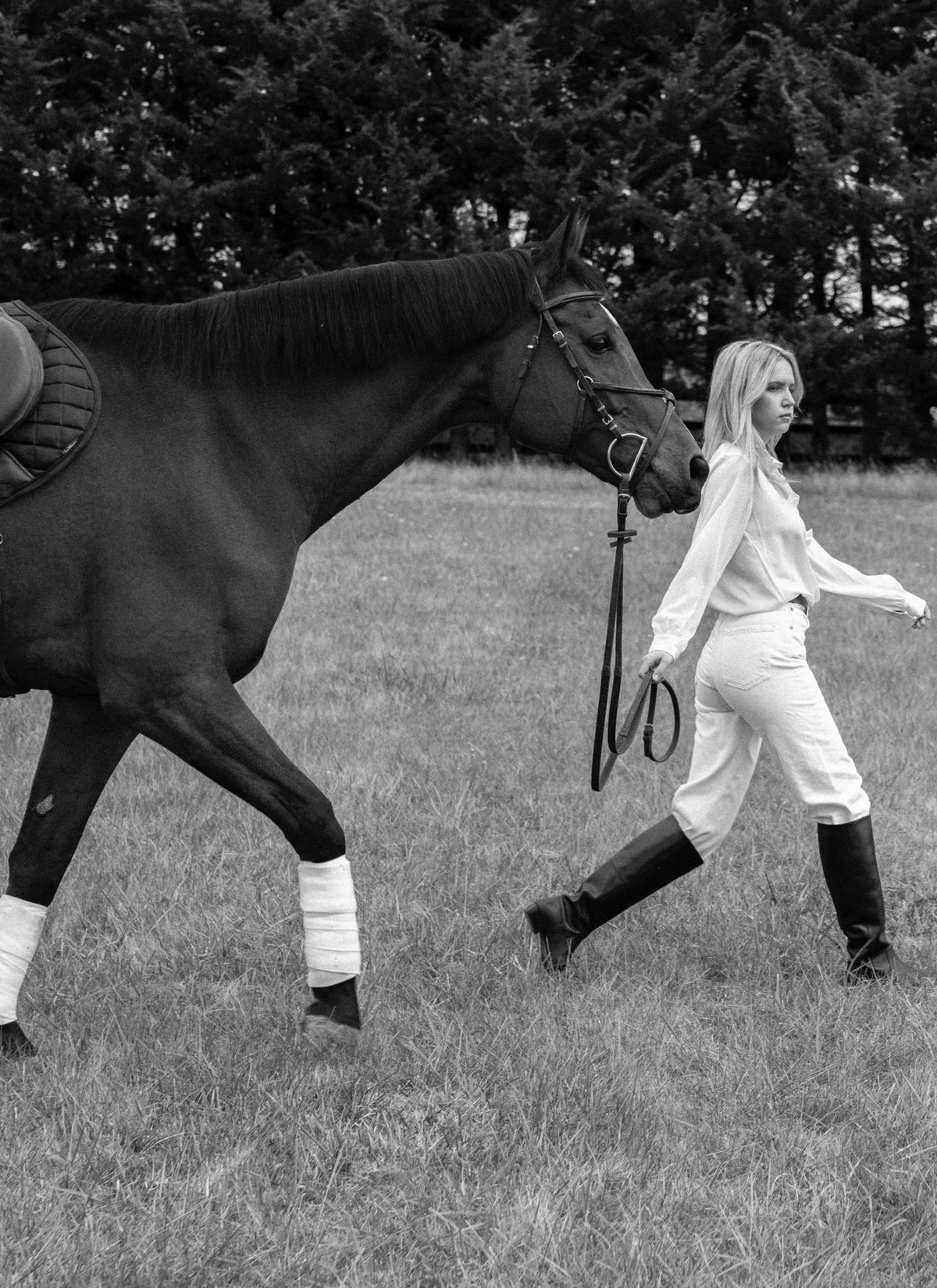 Deluc Begonia Sweater - Ecru – MERAKI Boutique